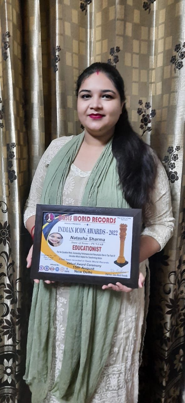 Indian Icon Award 2022 presented to Natasha Sharma – Oasis World Records